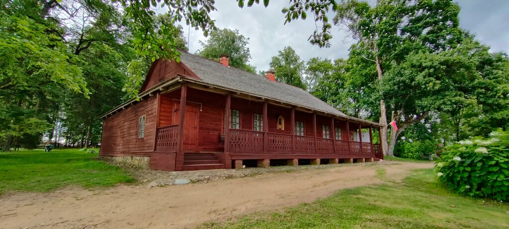 Müzeler ve sanat galerileri Museum-Estate of Frantishek Bogushevich, Grodnenskaya oblastı, foto