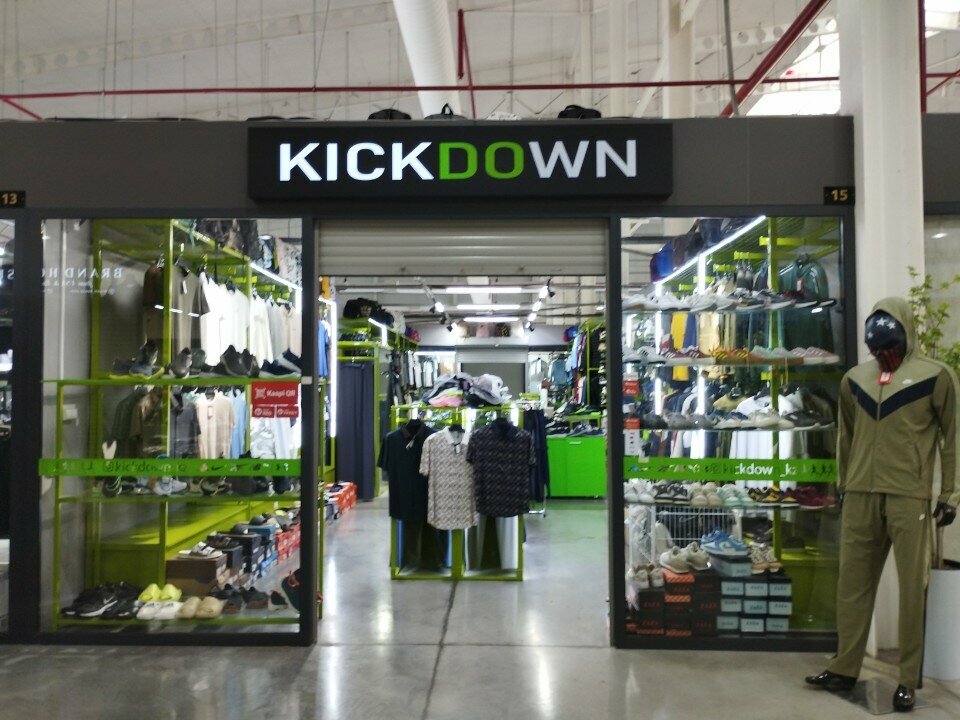 Giyim mağazası Kickdown, Çimkent (Şımkent), foto