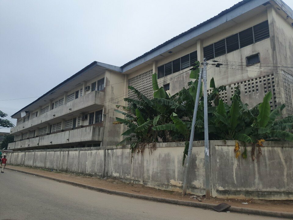 Ortaokul Port II School Group, Abican, foto