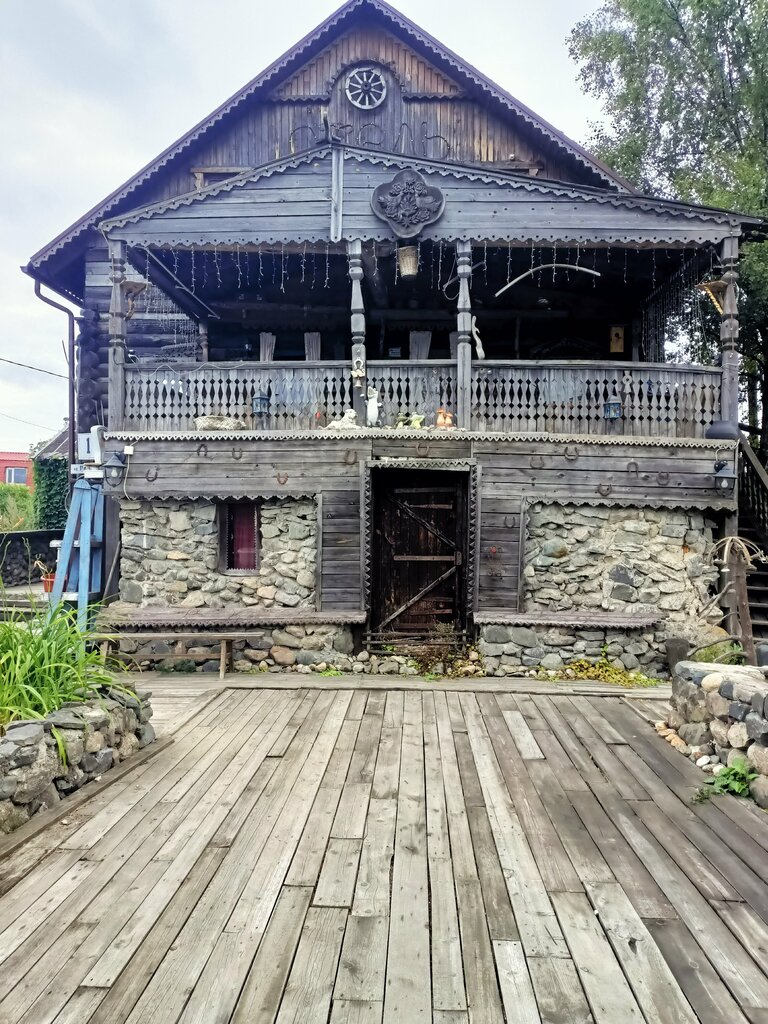 Restoran Karelskaya Usadba Hotel Complex, Karelya, foto