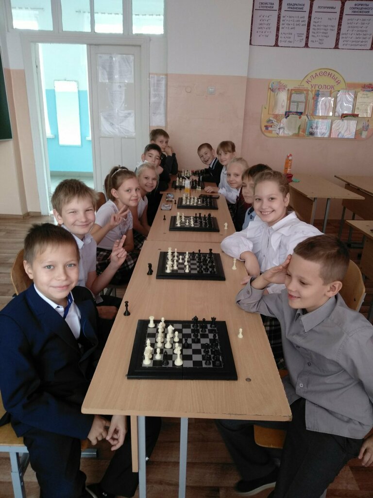 Ortaokul Moau SOSh № 63, Orenburg, foto