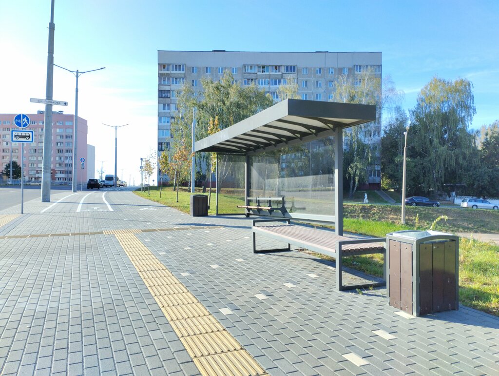 Toplu taşıma durağı DS Masiukowshchyna, Minsk, foto