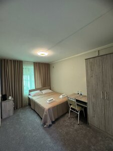 Asia Hotel Osh (Abakir uulu Torobek Street No:42/1, Osh), otel  Osh'tan