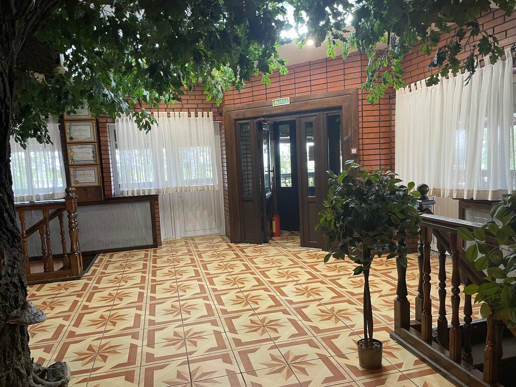 Kafe Трактир Рощинский, Başkurdistan, foto
