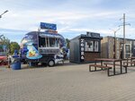 Фудтрак Км (vulica 50 god Kastrychnika No:83А), fast food  Kalinoviçi'den