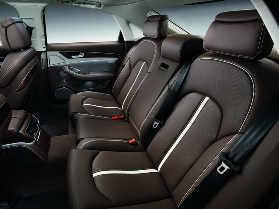 Oto döşeme Airbag Original, Moskova, foto