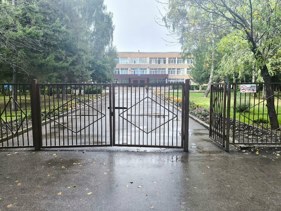 Ortaokul Средняя общеобразовательная школа № 102, корпус № 2, Barnaul, foto