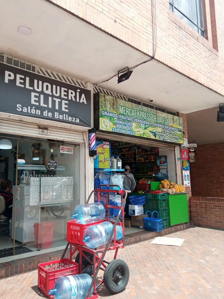 Süpermarket Merkaexpress de la 134, Bogota, foto