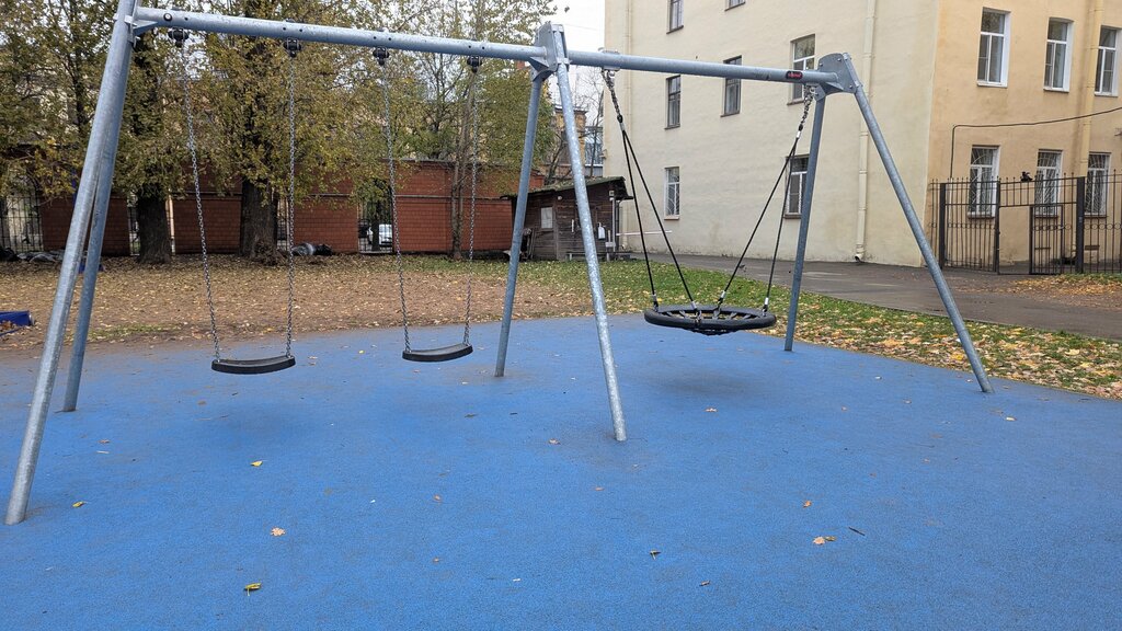 Oyun alanı Playground, Saint‑Petersburg, foto