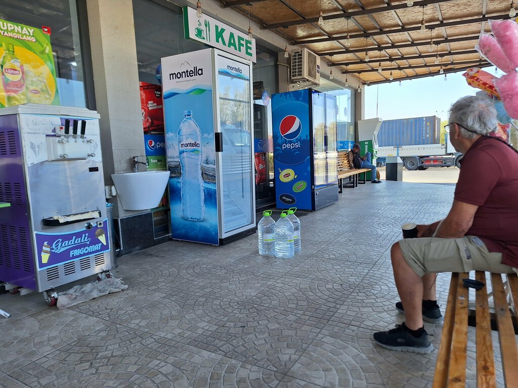 Otogaz dolum istasyonu Cng Filling Station, Semerkant eyaleti, foto