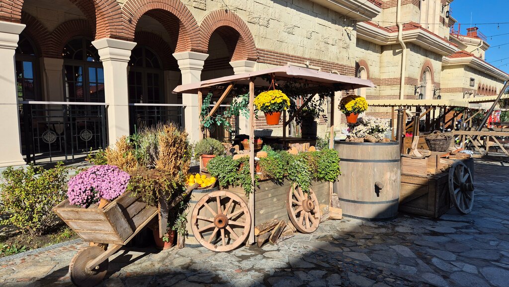 Su satışı Напитки от Плюмпа Ильи, Sevastopol, foto