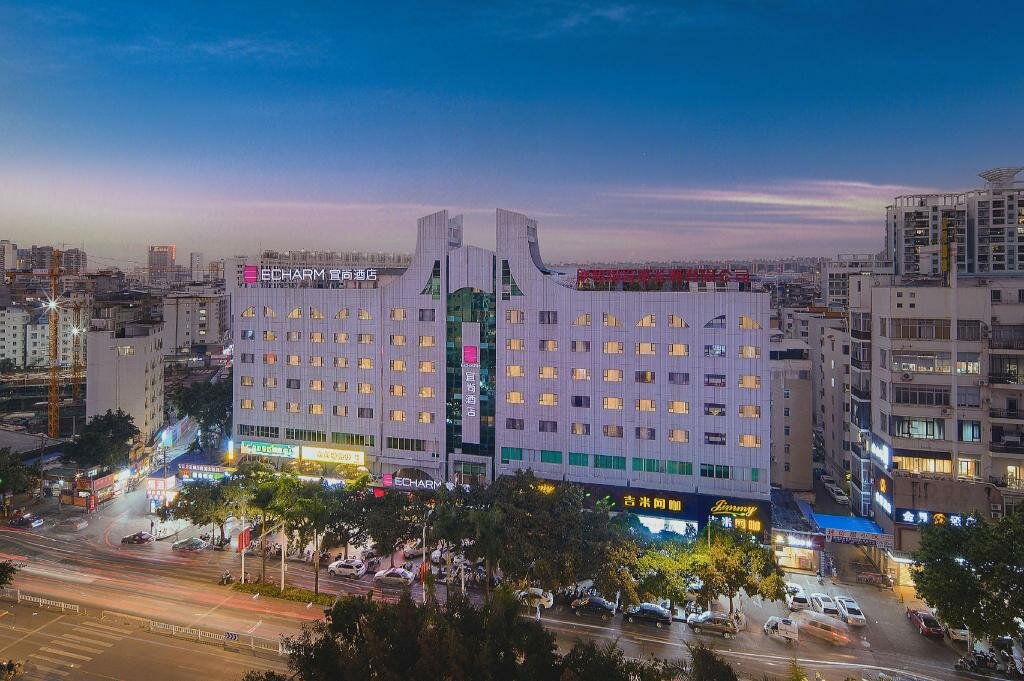 Otel Echarm Hotel Nanning Dongge Road Metro Station Sanyuehua, Nanning, foto
