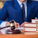 7 - Lawyers (Turchinskogo Street No:44), hukuk büroları  Soçi'den