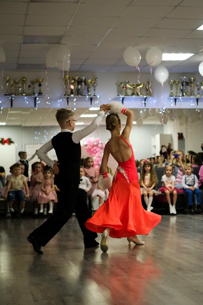 Dans okulları Premiera, Samara, foto