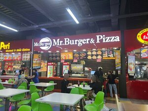 Fast food Mr. Burger & Pizza, Astana, foto