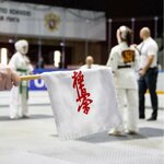 Рождённый побеждать (ploshchad Pervoy Pyatiletki No:64), spor kulüpleri  Yekaterinburg'dan