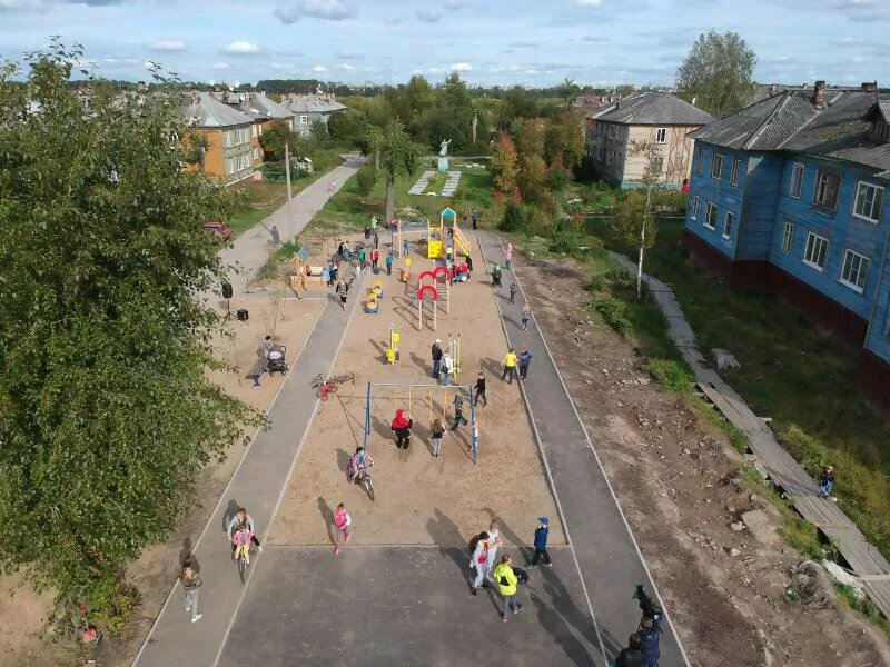 Oyun alanı Playground, Arhangelsk, foto