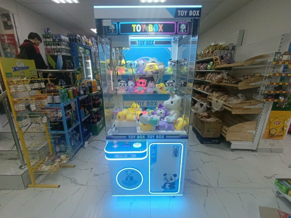 Vendomat Toy Box, Astana, foto