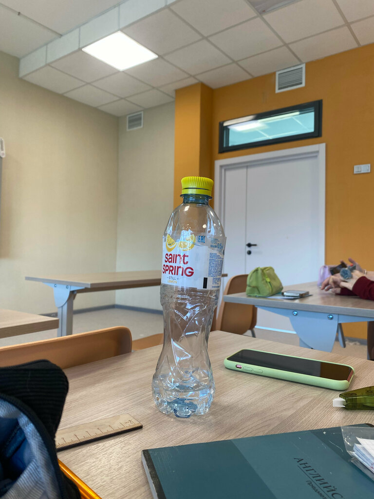 Ortaokul Школа №425, Kronstadt, foto