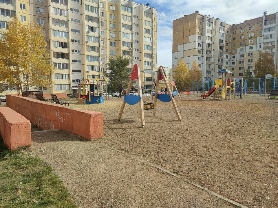 Oyun alanı Playground, Magnitogorsk, foto
