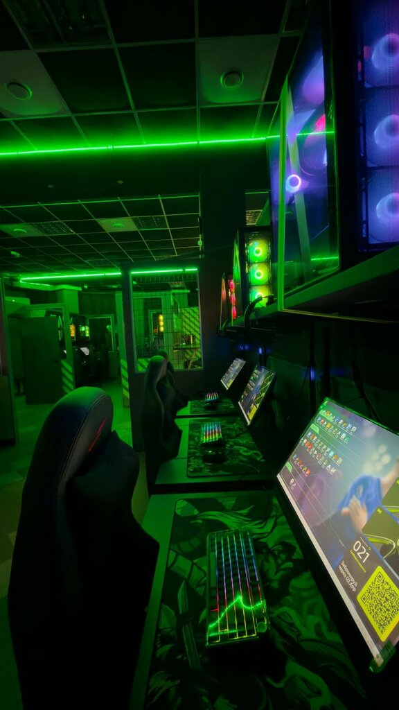Bilgisayar kulübü True Gamers, Omsk, foto