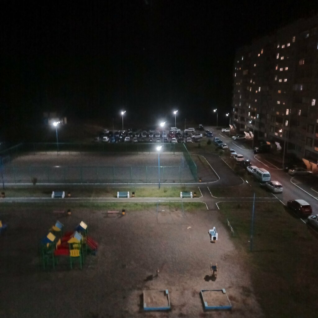 Spor alanı Playground, Zheleznogorsk, foto