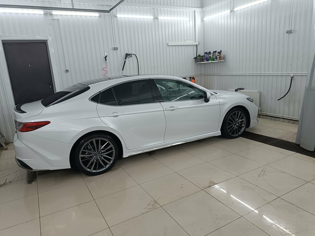 Oto yıkama Status Detailing, Salehard, foto