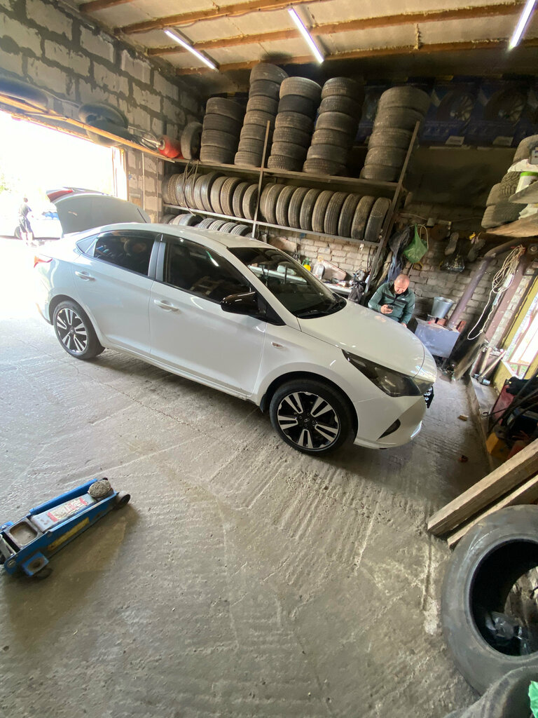 Oto lastik tamiri Шиномонтаж, Naberejniye Çelny (Yar Çallı), foto