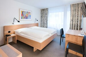 Hauser Hotel St Moritz (Via Traunter plazzas No:7, St. Moritz, Sankt Moritz), otel  St. Moritz'den