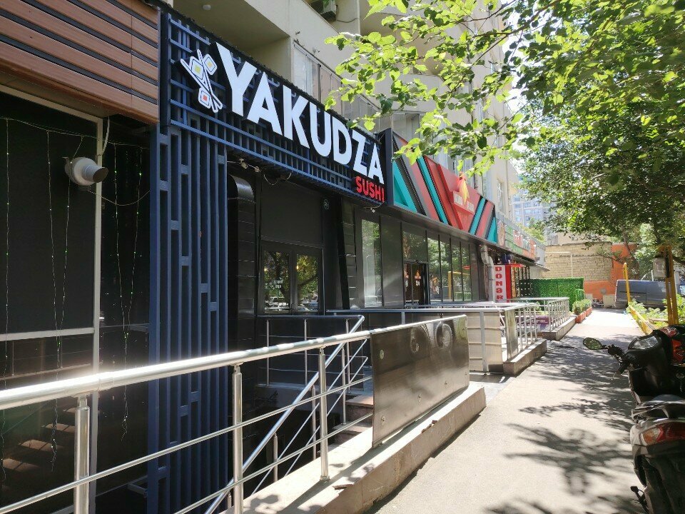 Suşi restoranı Yakudza Sushi, Bakü, foto
