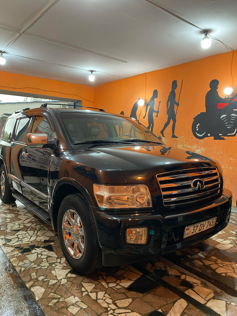 Oto yıkama Car and motorcycle washing, Erivan, foto