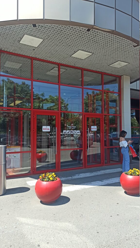 Spor giyim ve ayakkabı New time, Vladikavkaz, foto