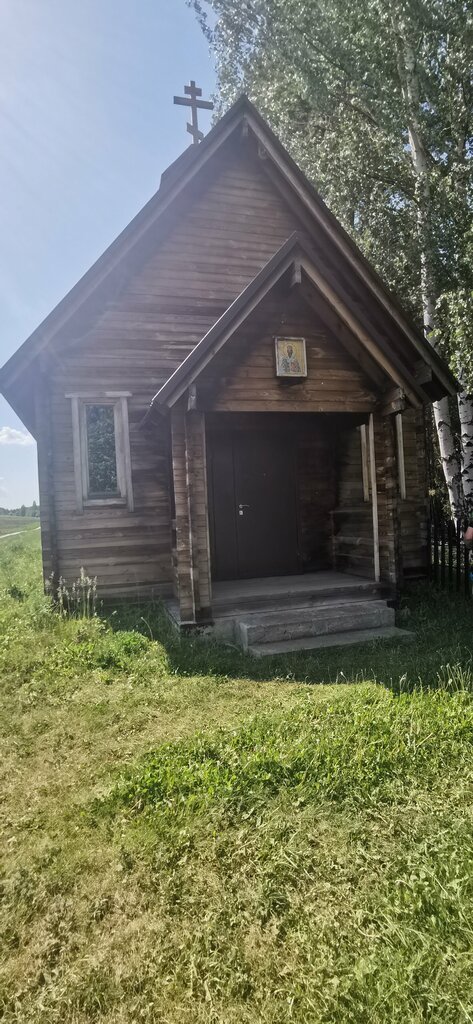 Şapel, haç anıtı Часовня Леонида, епископа Марийского, Tataristan, foto