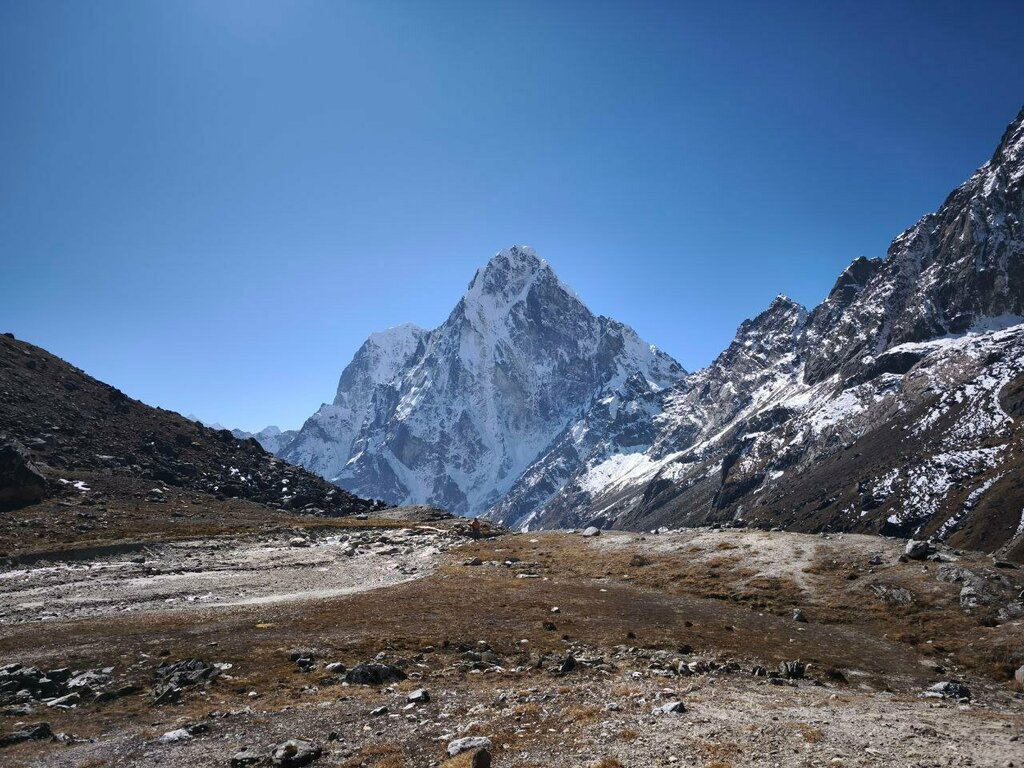 Dağ zirvesi Island Peak, , foto