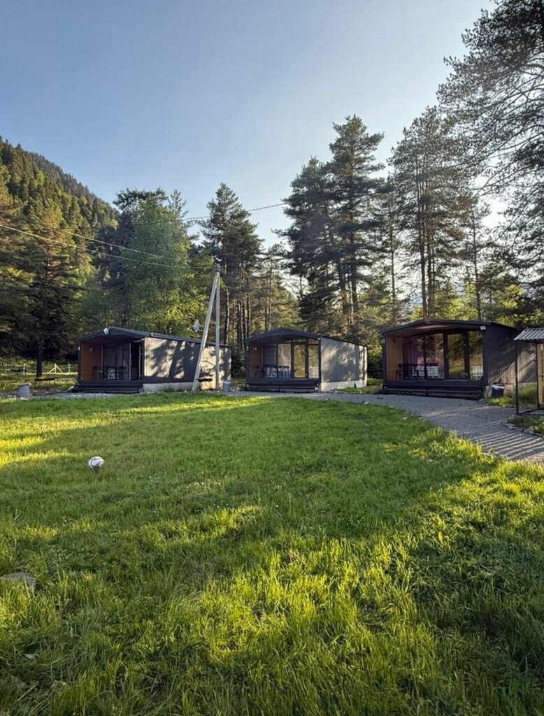 Resort oteller, tesisler Lafa Glamp, Karaçay‑Çerkez Cumhuriyeti, foto