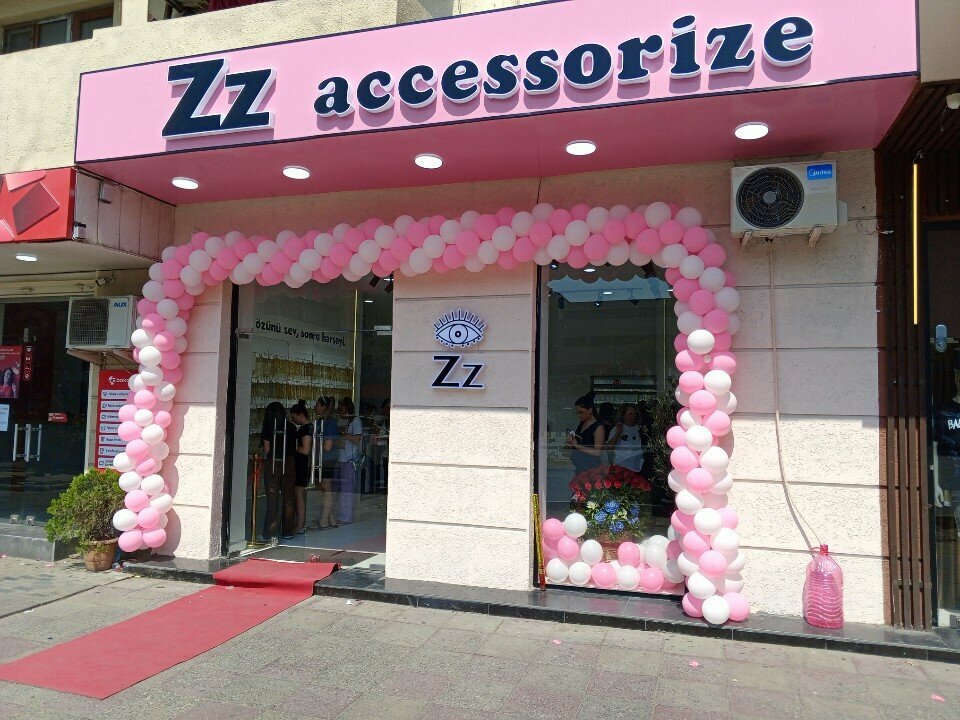 Bijuteriler Zz acessorize, Bakü, foto