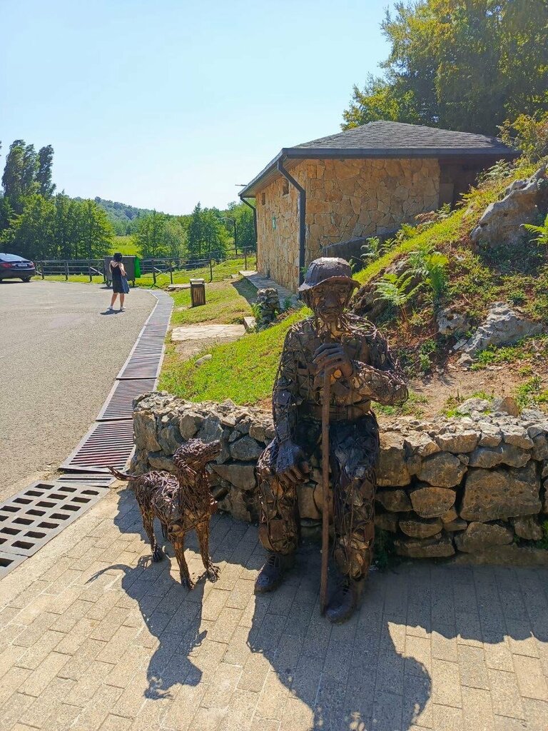 Anıt, heykel Giorgi Tkabladze, , foto