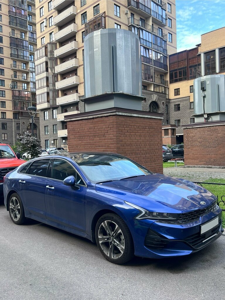 Otomobil satış galerileri Hbkautu, Saint‑Petersburg, foto