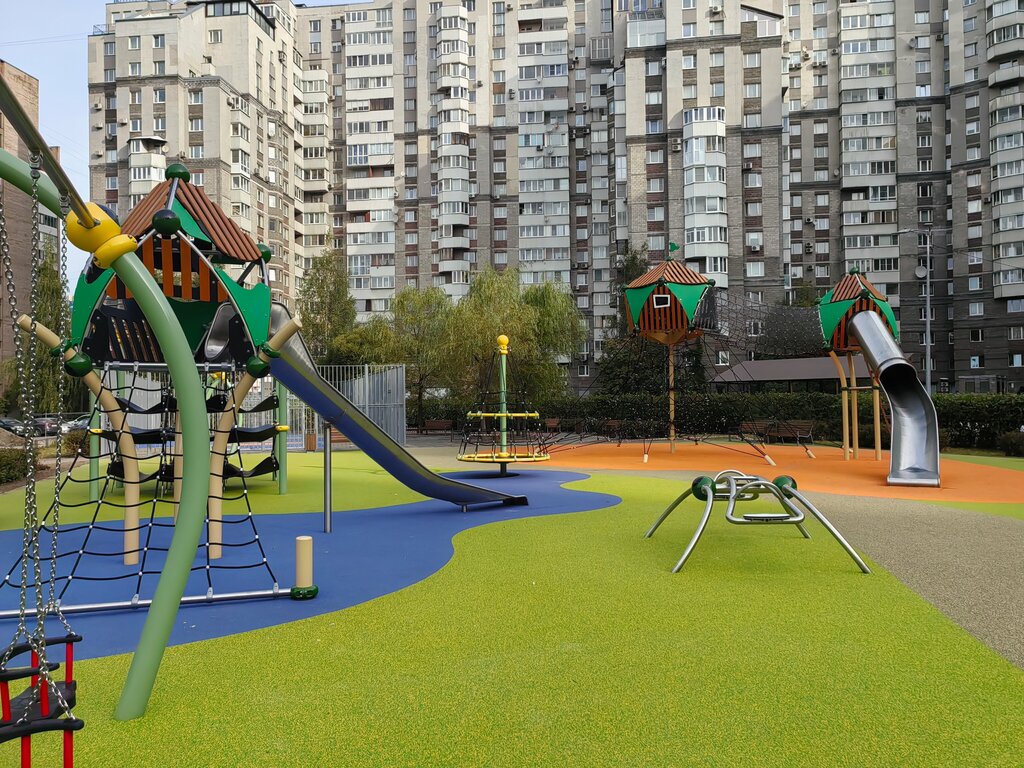 Oyun alanı Playground, Saint‑Petersburg, foto