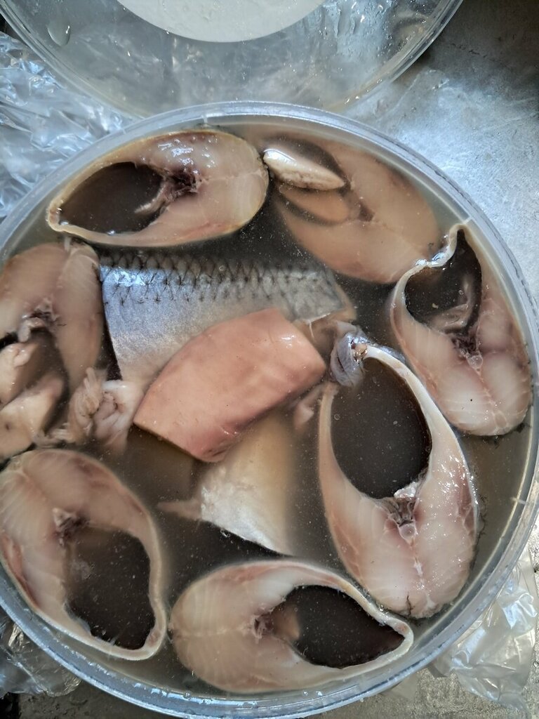 Balık ve deniz ürünleri Yudisinvest, Kobrin, foto