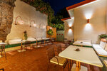 Winos (Kvemo Gomi Cul-de-Sac No:3), restoran  Tiflis'ten