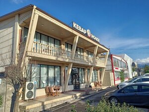 Kebap House (Ivan Panfilov Street No:101), kafe  Bişkek'ten