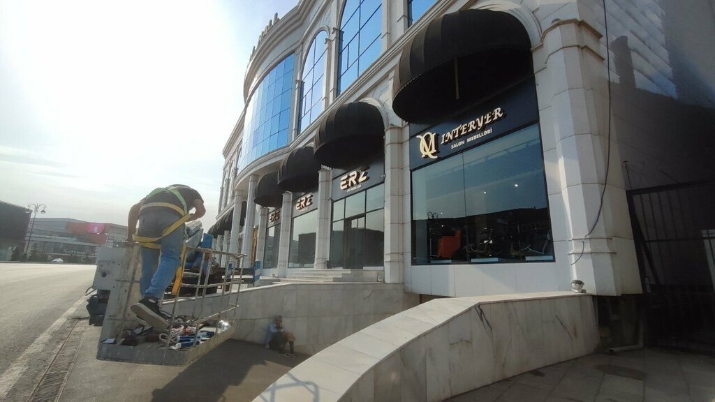 Büro mobilyaları Erz, Bakü, foto