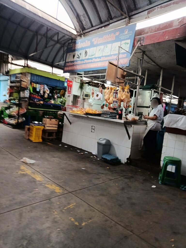 Kanatlı hayvan ürünleri ve yumurta Avicola DJ, Lima, foto