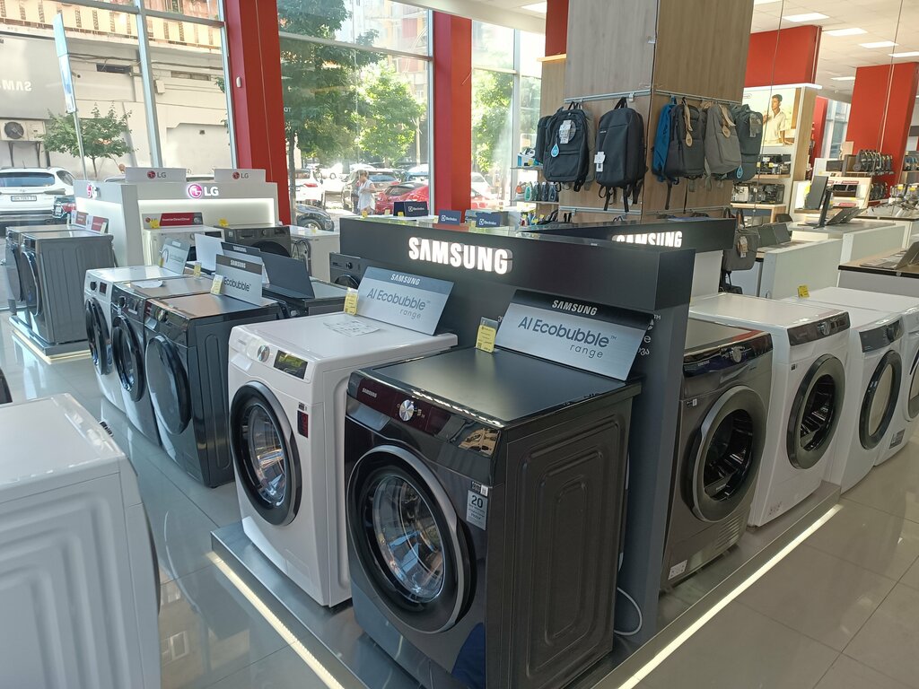 Elektronik eşya mağazaları Megatechnika, Batum, foto