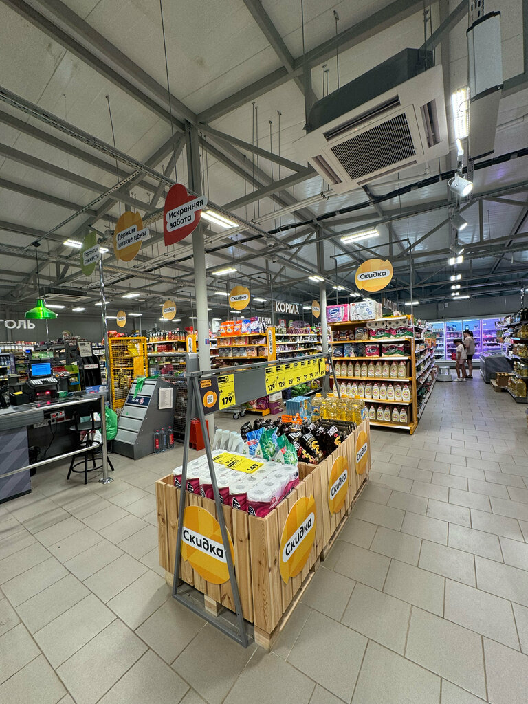 Süpermarket Pyatyorochka, Oktiabrski, foto