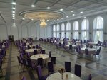 Rahat Toyhane (Oygul ko'chasi No:123Б), restoran  Mergilân'dan