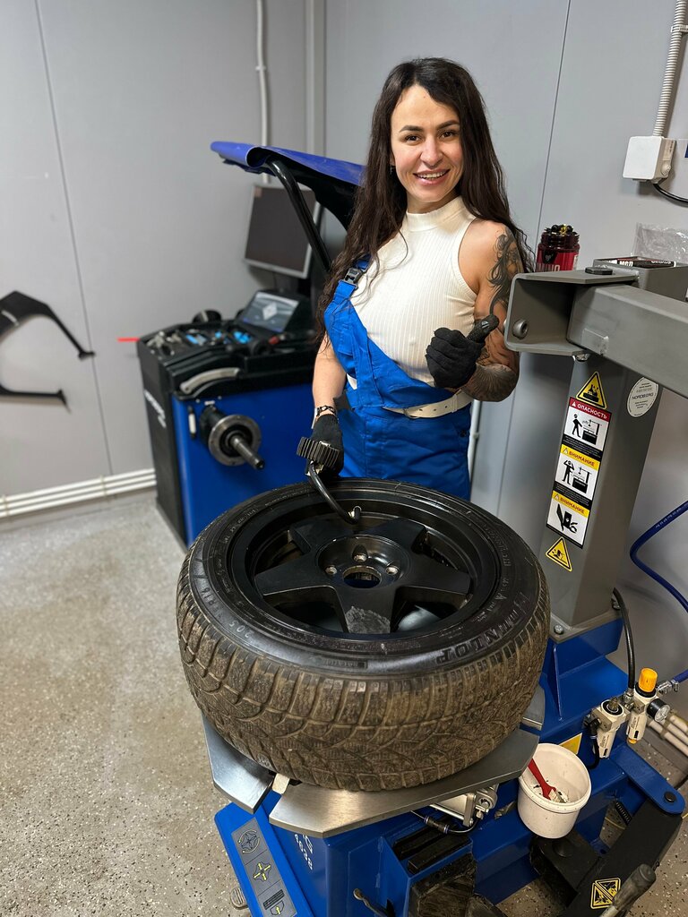 Oto lastik tamiri Tire service, Brestskaya oblastı, foto