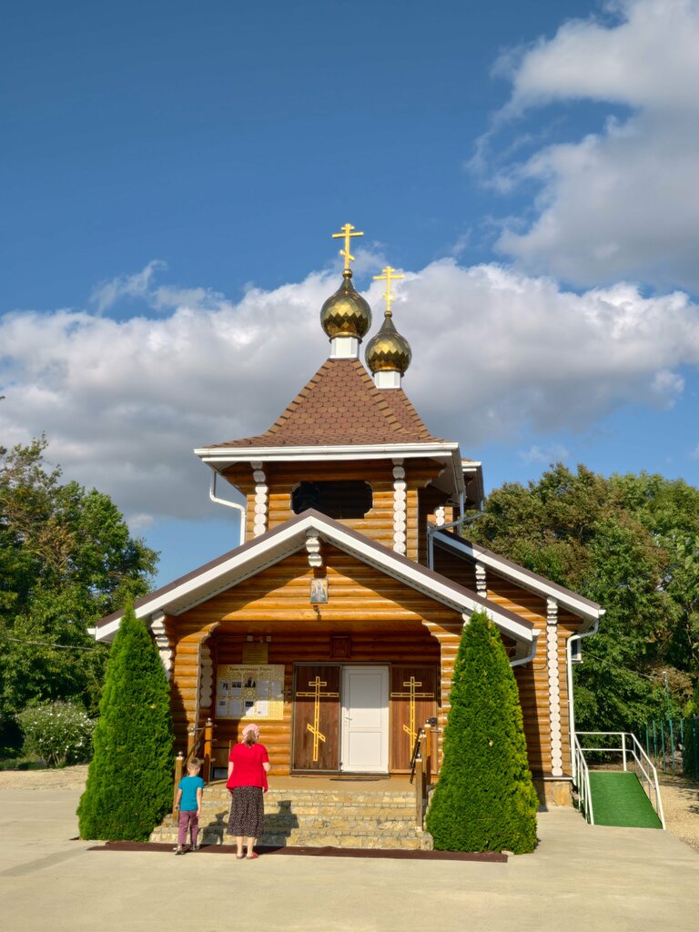 Ortodoks kiliseleri Храм в честь Патриарха Всероссийского Тихона, Krasnodarski krayı, foto
