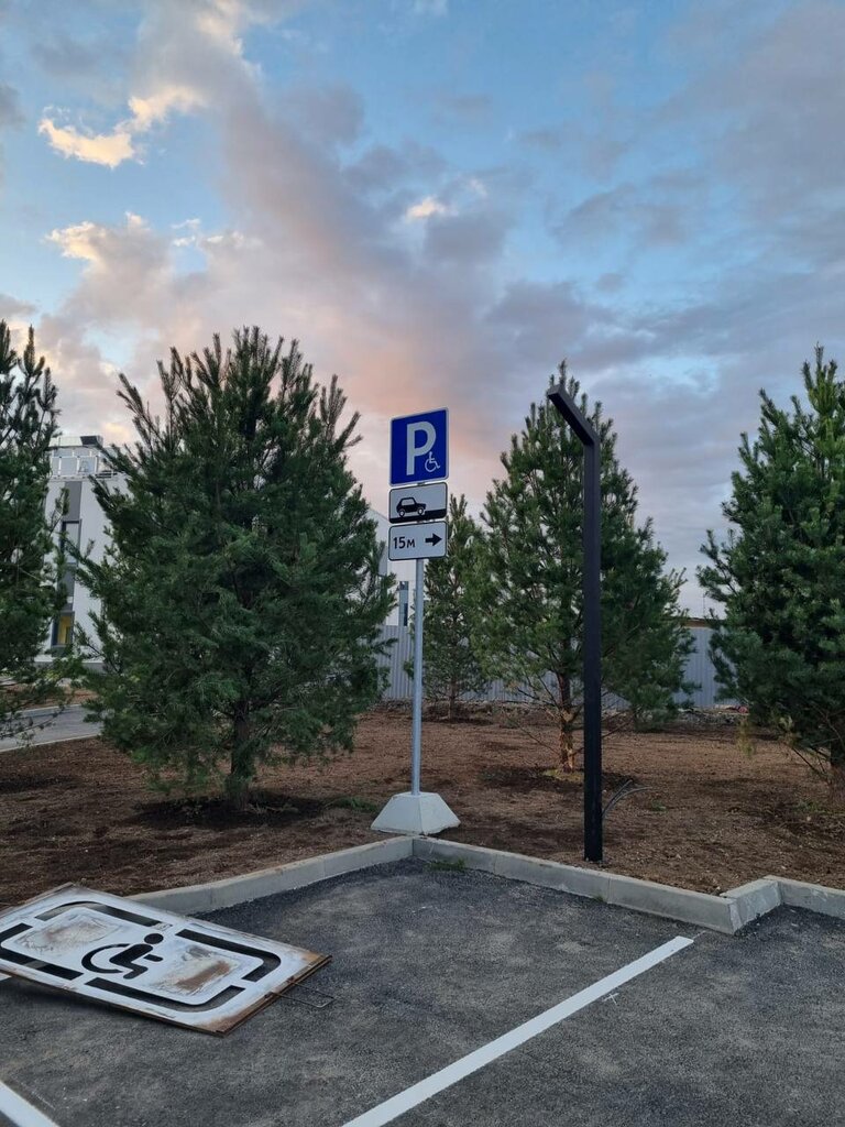 Trafik güvenliği ekipmanları Znak78, Saint‑Petersburg, foto